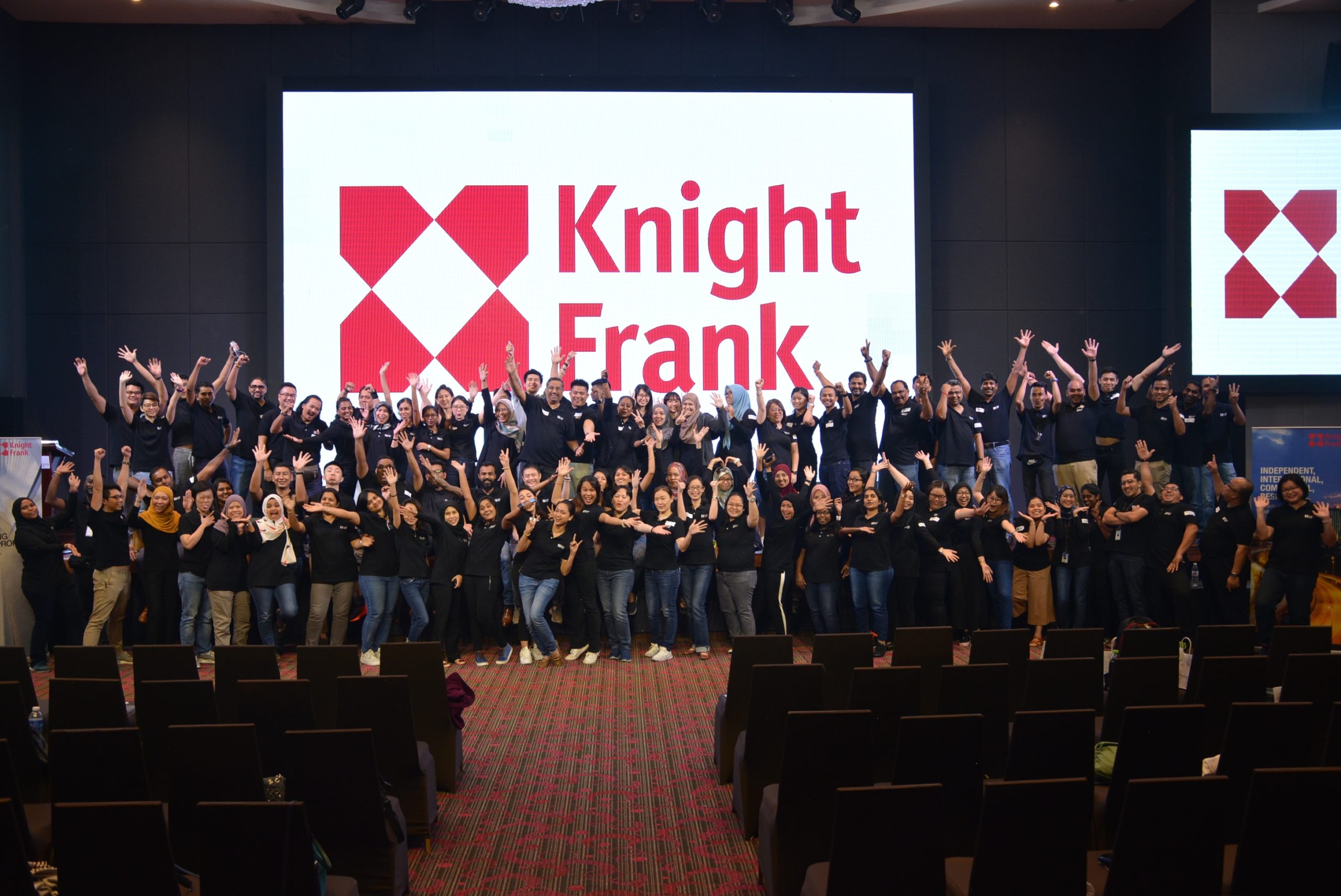 Universal Team Builders - Business Field Malaysia